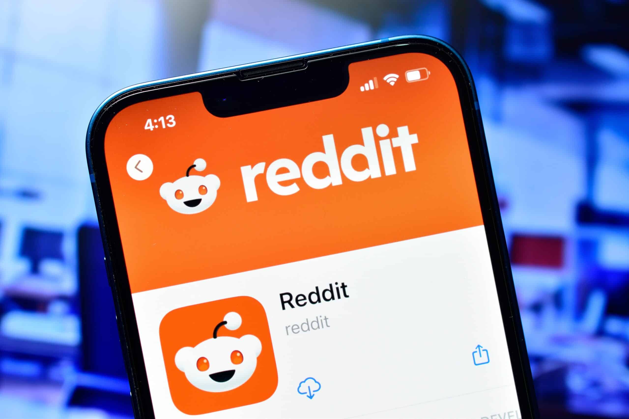 The Rollercoaster Journey of Reddit and Financial Services - Vested UK